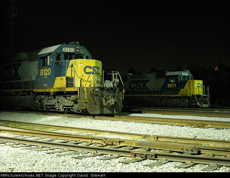 CSX 8120 & CSX 6971